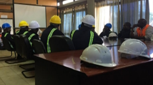 Different types of fall protection systems: Fall arrest, work ...